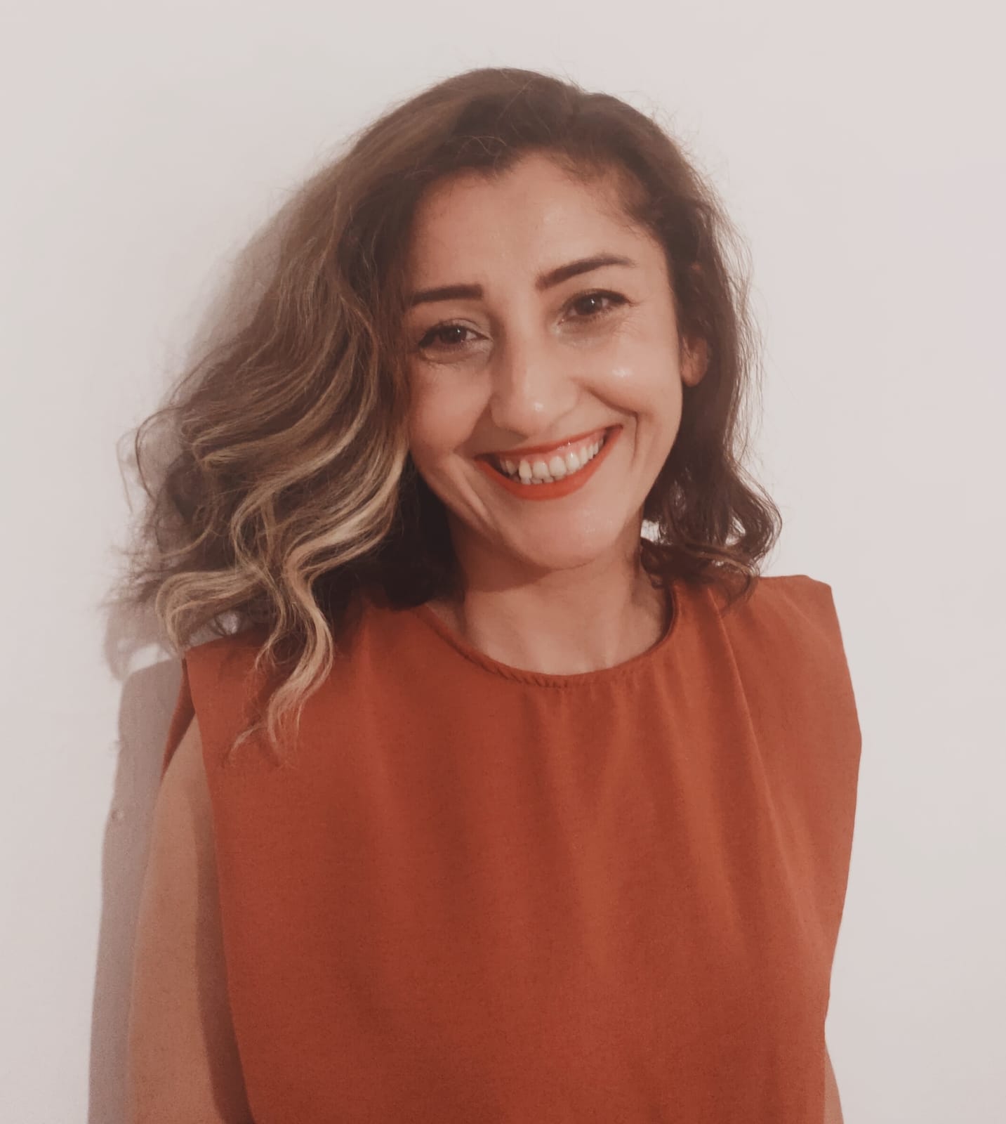 Seval ile Bütünsel Masaj – Şimdi Yoga Zamanı